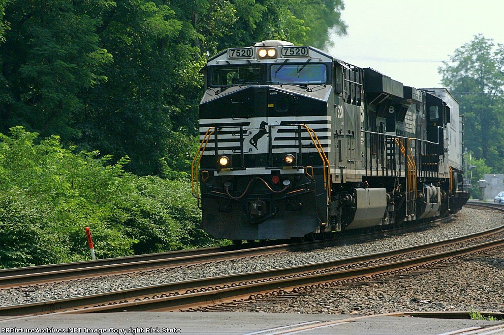NS 7520